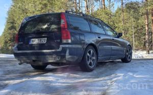Zils Volvo V70 2003 Aizkraukle, ar dzinēja tilpumu 2.40 L un nobraukumu 0 tūkst. km par 2200 €, foto 5 vietnē AUTOMOTO.COM.LV