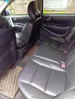 Zils Volvo V70 2003 Rīga, ar dzinēja tilpumu 2.40 L un nobraukumu 420 tūkst. km par 700 €, foto 5 vietnē AUTOMOTO.COM.LV