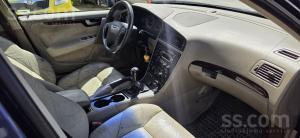 Blue Volvo V70 2003 in Valmiera, with an engine capacity of 2.40 L and mileage of 369 thousand km for 1300 €, photo 10 on AUTOMOTO.COM.LV