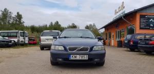 Blue Volvo V70 2003 in Valmiera, with an engine capacity of 2.40 L and mileage of 330 thousand km for 1850 €, photo 9 on AUTOMOTO.COM.LV