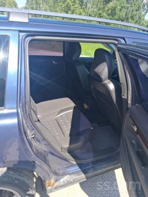 Zils Volvo V70 2003 Aizkraukle, ar dzinēja tilpumu 2.40 L un nobraukumu 488 tūkst. km par 1350 €, foto 8 vietnē AUTOMOTO.COM.LV