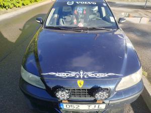 Zils Volvo V70 2003 Paldiski, ar dzinēja tilpumu 2.40 L un nobraukumu 475 tūkst. km par 2000 €, foto 3 vietnē AUTOMOTO.COM.LV