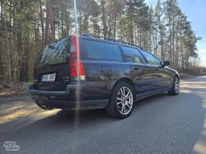 Blue Volvo V70 2004 in Radviliskis, with an engine capacity of 2.40 L and mileage of 351 thousand km for 1150 €, photo 8 on AUTOMOTO.COM.LV