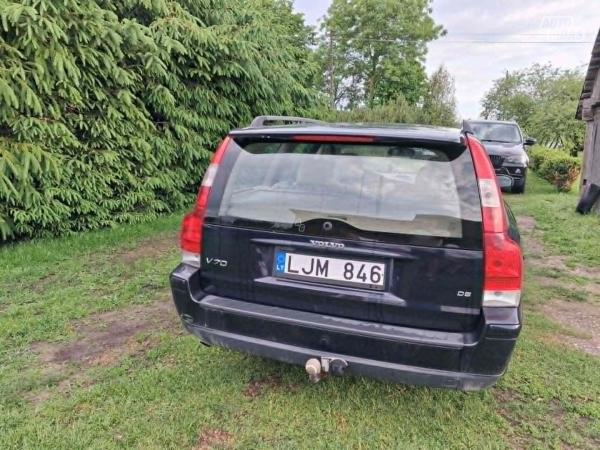 Синий Вольво В70 2004 в Каунас, объемом двигателя 2.40 л и пробегом 421 тыс. км за 900 €, фото 5 на AUTOMOTO.COM.LV