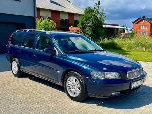 Синий Вольво В70 2004 в Паневежис, объемом двигателя 2.40 л и пробегом 387 тыс. км за 1400 €, фото 7 на AUTOMOTO.COM.LV