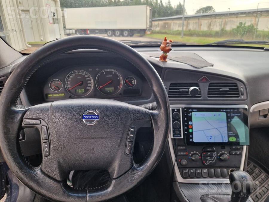 Zils Volvo V70 2004 Daugavpils, ar dzinēja tilpumu 2.40 L un nobraukumu 0 tūkst. km par 2650 €, foto 10 vietnē AUTOMOTO.COM.LV