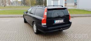 Zils Volvo V70 2004 Valmiera, ar dzinēja tilpumu 2.40 L un nobraukumu 355 tūkst. km par 1290 €, foto 3 vietnē AUTOMOTO.COM.LV