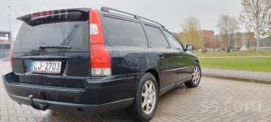 Zils Volvo V70 2004 Valmiera, ar dzinēja tilpumu 2.40 L un nobraukumu 355 tūkst. km par 1290 €, foto 4 vietnē AUTOMOTO.COM.LV