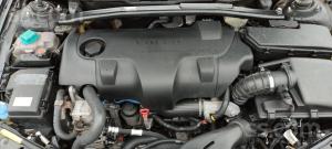 Zils Volvo V70 2004 Valmiera, ar dzinēja tilpumu 2.40 L un nobraukumu 355 tūkst. km par 1290 €, foto 6 vietnē AUTOMOTO.COM.LV