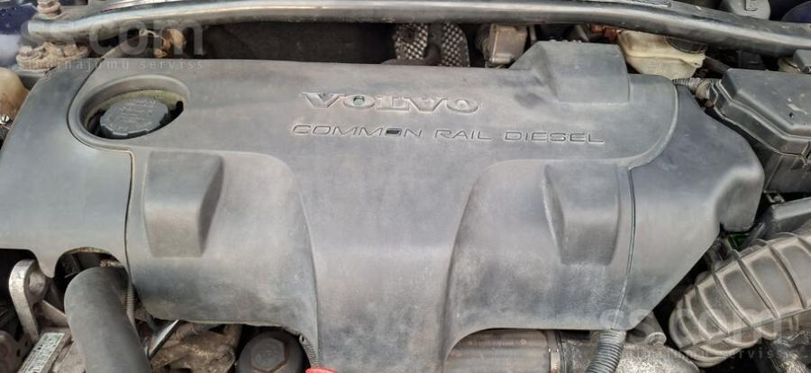 Blue Volvo V70 2004 in Daugavpils, with an engine capacity of 2.40 L and mileage of 317 thousand km for 1750 €, photo 11 on AUTOMOTO.COM.LV