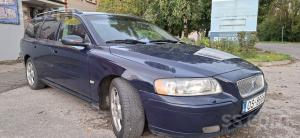 Blue Volvo V70 2004 in Daugavpils, with an engine capacity of 2.40 L and mileage of 317 thousand km for 1750 €, photo 25 on AUTOMOTO.COM.LV