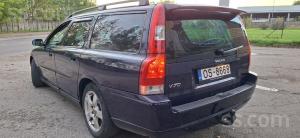 Blue Volvo V70 2004 in Daugavpils, with an engine capacity of 2.40 L and mileage of 317 thousand km for 1750 €, photo 30 on AUTOMOTO.COM.LV