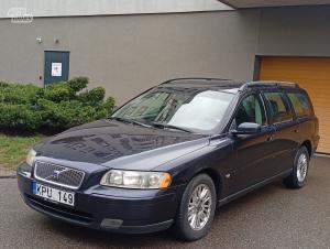 Blue Volvo V70 2005 in Vilnius, with an engine capacity of 2.40 L and mileage of 311 thousand km for 1300 €, photo 3 on AUTOMOTO.COM.LV