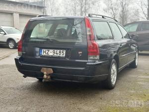 Zils Volvo V70 2005 Rīga, ar dzinēja tilpumu 2.40 L un nobraukumu 0 tūkst. km par 1600 €, foto 3 vietnē AUTOMOTO.COM.LV