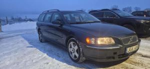 Zils Volvo V70 2005 Viļņa, ar dzinēja tilpumu 2.40 L un nobraukumu 398 tūkst. km par 1250 €, foto  vietnē AUTOMOTO.COM.LV