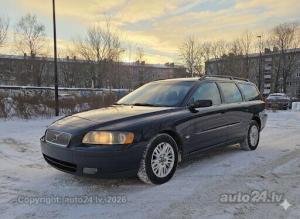 Blue Volvo V70 2005 in Tallinn, with an engine capacity of 0.00 L and mileage of 310 thousand km for 2300 €, photo 4 on AUTOMOTO.COM.LV
