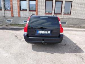 Blue Volvo V70 2005 in Talsi, with an engine capacity of 2.40 L and mileage of 455 thousand km for 3390 €, photo 6 on AUTOMOTO.COM.LV