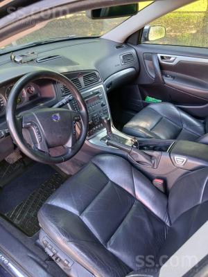 Zils Volvo V70 2005 Bauska, ar dzinēja tilpumu 2.40 L un nobraukumu 0 tūkst. km par 1690 €, foto 6 vietnē AUTOMOTO.COM.LV