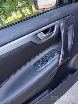 Zils Volvo V70 2005 Bauska, ar dzinēja tilpumu 2.40 L un nobraukumu 0 tūkst. km par 1690 €, foto 8 vietnē AUTOMOTO.COM.LV