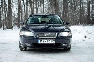 Синий Вольво В70 2005 в Елгава, объемом двигателя 2.40 л и пробегом 404 тыс. км за 2250 €, фото 3 на AUTOMOTO.COM.LV