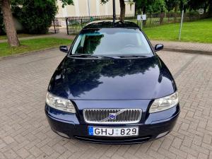 Zils Volvo V70 2005 Jonava, ar dzinēja tilpumu 2.40 L un nobraukumu 340 tūkst. km par 2250 €, foto 11 vietnē AUTOMOTO.COM.LV