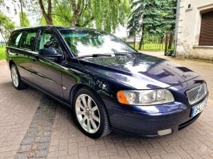 Zils Volvo V70 2005 Jonava, ar dzinēja tilpumu 2.40 L un nobraukumu 340 tūkst. km par 2250 €, foto 23 vietnē AUTOMOTO.COM.LV