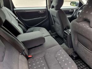 Zils Volvo V70 2005 Jonava, ar dzinēja tilpumu 2.40 L un nobraukumu 340 tūkst. km par 2250 €, foto 26 vietnē AUTOMOTO.COM.LV