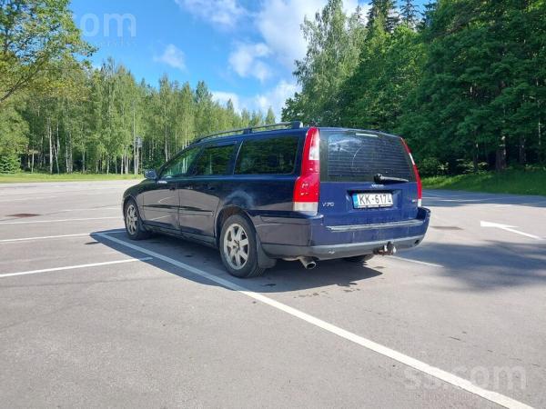 Zils Volvo V70 2005 Alūksne, ar dzinēja tilpumu 2.40 L un nobraukumu 0 tūkst. km par 1100 €, foto 6 vietnē AUTOMOTO.COM.LV