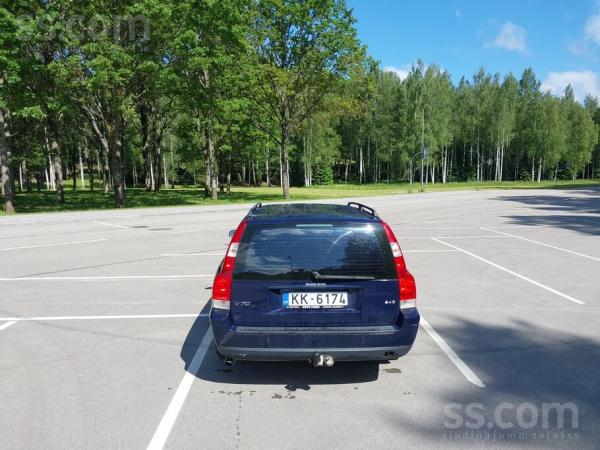 Zils Volvo V70 2005 Alūksne, ar dzinēja tilpumu 2.40 L un nobraukumu 0 tūkst. km par 1100 €, foto 8 vietnē AUTOMOTO.COM.LV