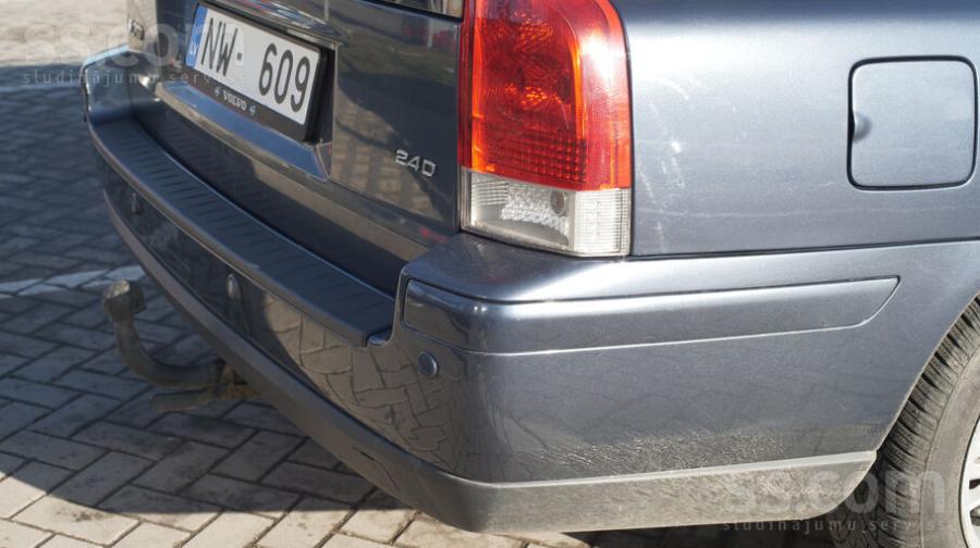 Blue Volvo V70 2005 in Riga, with an engine capacity of 2.40 L and mileage of 387 thousand km for 3000 €, photo 18 on AUTOMOTO.COM.LV