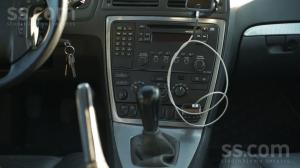 Blue Volvo V70 2005 in Riga, with an engine capacity of 2.40 L and mileage of 387 thousand km for 3000 €, photo 34 on AUTOMOTO.COM.LV