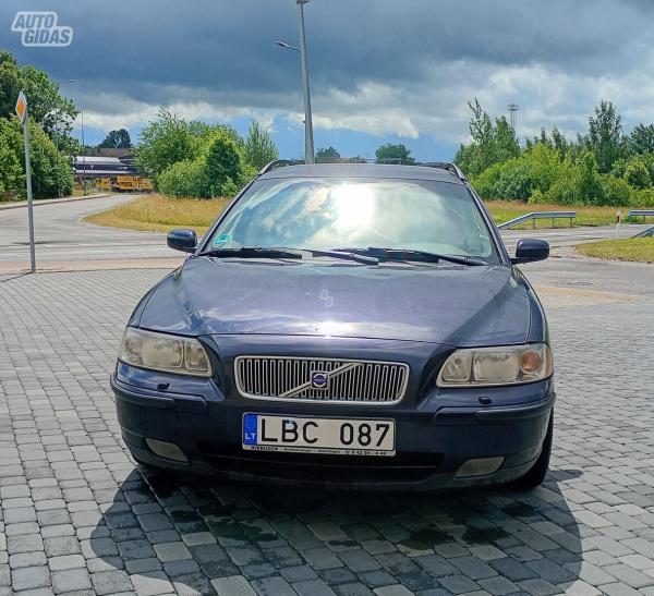 Zils Volvo V70 2005 Telšiai, ar dzinēja tilpumu 2.40 L un nobraukumu 270 tūkst. km par 660 €, foto 6 vietnē AUTOMOTO.COM.LV