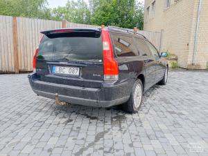 Синий Вольво В70 2005 в Тельшяй, объемом двигателя 2.40 л и пробегом 270 тыс. км за 660 €, фото 11 на AUTOMOTO.COM.LV
