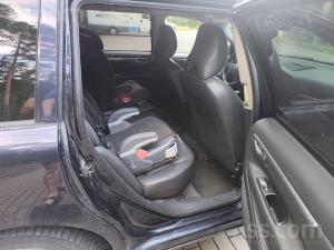 Blue Volvo V70 2005 in Riga, with an engine capacity of 2.50 L and mileage of 358 thousand km for 1800 €, photo 9 on AUTOMOTO.COM.LV