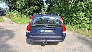 Zils Volvo V70 2005 Daugavpils, ar dzinēja tilpumu 2.40 L un nobraukumu 379 tūkst. km par 2000 €, foto 11 vietnē AUTOMOTO.COM.LV
