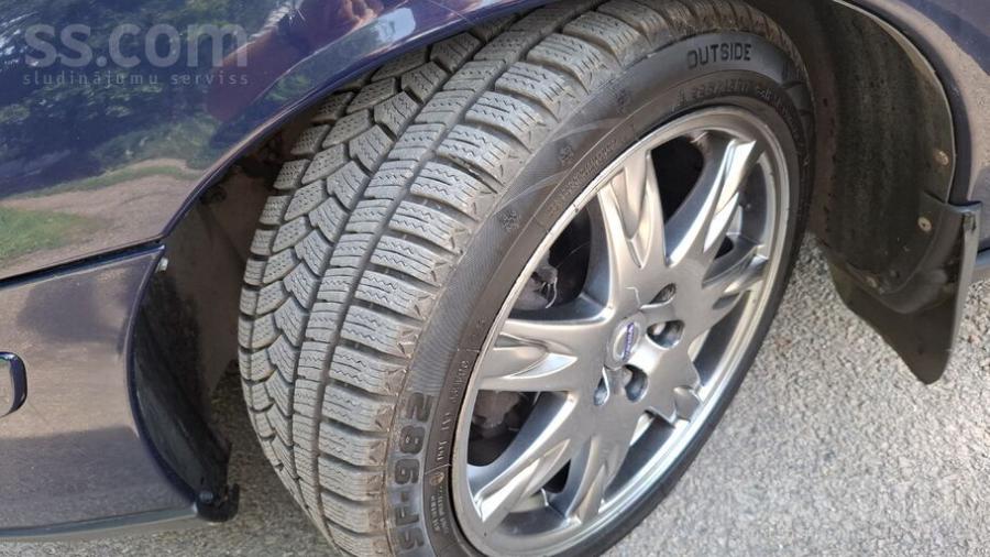 Zils Volvo V70 2005 Daugavpils, ar dzinēja tilpumu 2.40 L un nobraukumu 379 tūkst. km par 2000 €, foto 18 vietnē AUTOMOTO.COM.LV