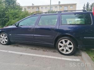 Синий Вольво В70 2005 в Салдус, объемом двигателя 2.40 л и пробегом 390 тыс. км за 1200 €, фото 5 на AUTOMOTO.COM.LV