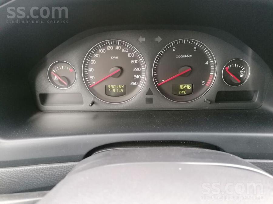 Синий Вольво В70 2005 в Салдус, объемом двигателя 2.40 л и пробегом 390 тыс. км за 1200 €, фото 6 на AUTOMOTO.COM.LV