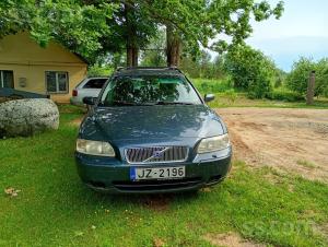 Zils Volvo V70 2005 Preiļi, ar dzinēja tilpumu 2.40 L un nobraukumu 0 tūkst. km par 900 €, foto  vietnē AUTOMOTO.COM.LV
