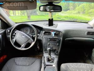 Blue Volvo V70 2005 in Preili, with an engine capacity of 2.40 L and mileage of 0 thousand km for 900 €, photo 4 on AUTOMOTO.COM.LV