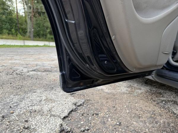 Zils Volvo V70 2005 Krāslava, ar dzinēja tilpumu 2.40 L un nobraukumu 401 tūkst. km par 1700 €, foto 9 vietnē AUTOMOTO.COM.LV