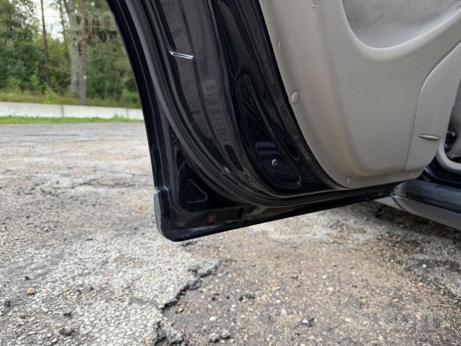Zils Volvo V70 2005 Krāslava, ar dzinēja tilpumu 2.40 L un nobraukumu 401 tūkst. km par 1700 €, foto 10 vietnē AUTOMOTO.COM.LV