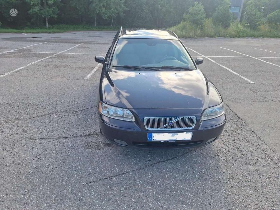 Zils Volvo V70 2005 Klaipėda, ar dzinēja tilpumu 2.40 L un nobraukumu 397 tūkst. km par 1555 €, foto 7 vietnē AUTOMOTO.COM.LV