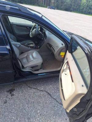 Zils Volvo V70 2005 Klaipėda, ar dzinēja tilpumu 2.40 L un nobraukumu 397 tūkst. km par 1555 €, foto 12 vietnē AUTOMOTO.COM.LV