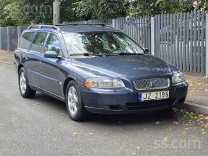 Zils Volvo V70 2005 Rīga, ar dzinēja tilpumu 2.40 L un nobraukumu 0 tūkst. km par 1300 €, foto 1 vietnē AUTOMOTO.COM.LV