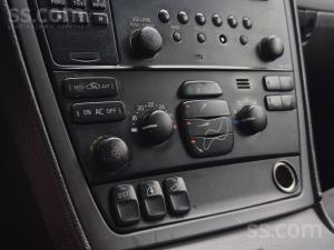 Zils Volvo V70 2005 Rīga, ar dzinēja tilpumu 2.40 L un nobraukumu 0 tūkst. km par 1300 €, foto 10 vietnē AUTOMOTO.COM.LV