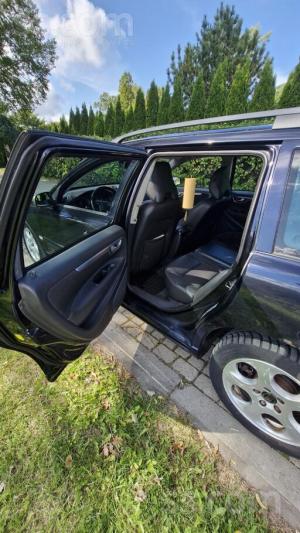 Blue Volvo V70 2005 in Jurmala, with an engine capacity of 2.40 L and mileage of 439 thousand km for 2200 €, photo 8 on AUTOMOTO.COM.LV