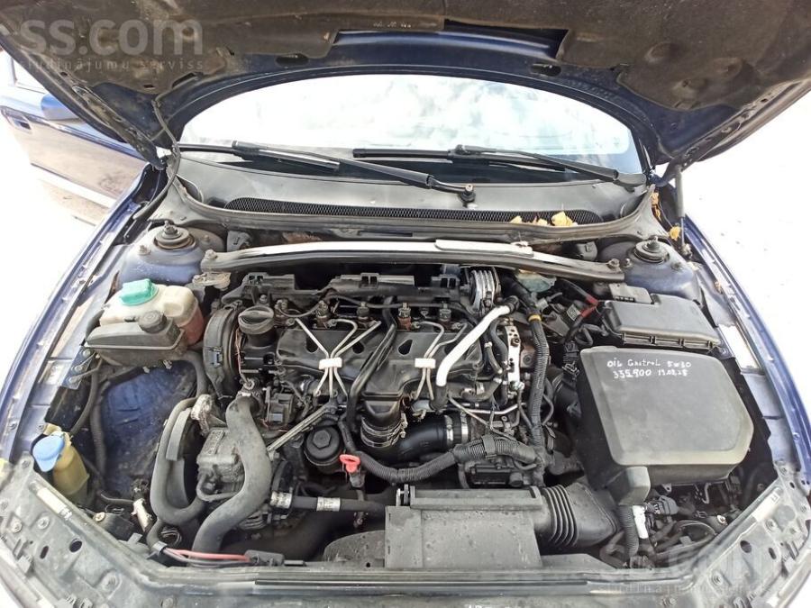 Blue Volvo V70 2005 in Daugavpils, with an engine capacity of 2.40 L and mileage of 0 thousand km for 1700 €, photo 12 on AUTOMOTO.COM.LV
