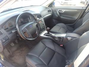 Blue Volvo V70 2005 in Daugavpils, with an engine capacity of 2.40 L and mileage of 0 thousand km for 1700 €, photo 14 on AUTOMOTO.COM.LV