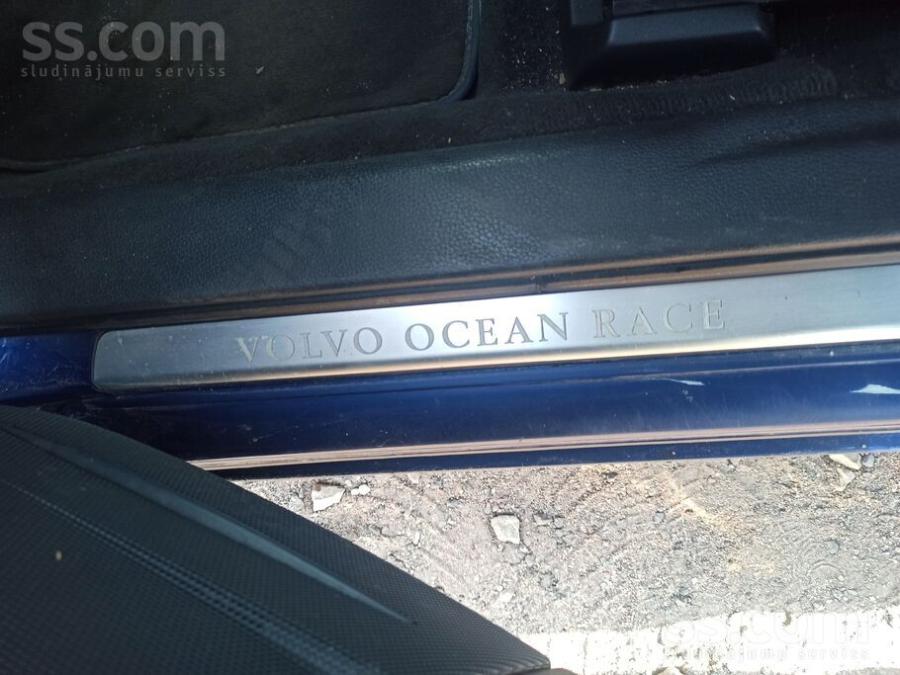 Blue Volvo V70 2005 in Daugavpils, with an engine capacity of 2.40 L and mileage of 0 thousand km for 1700 €, photo 15 on AUTOMOTO.COM.LV